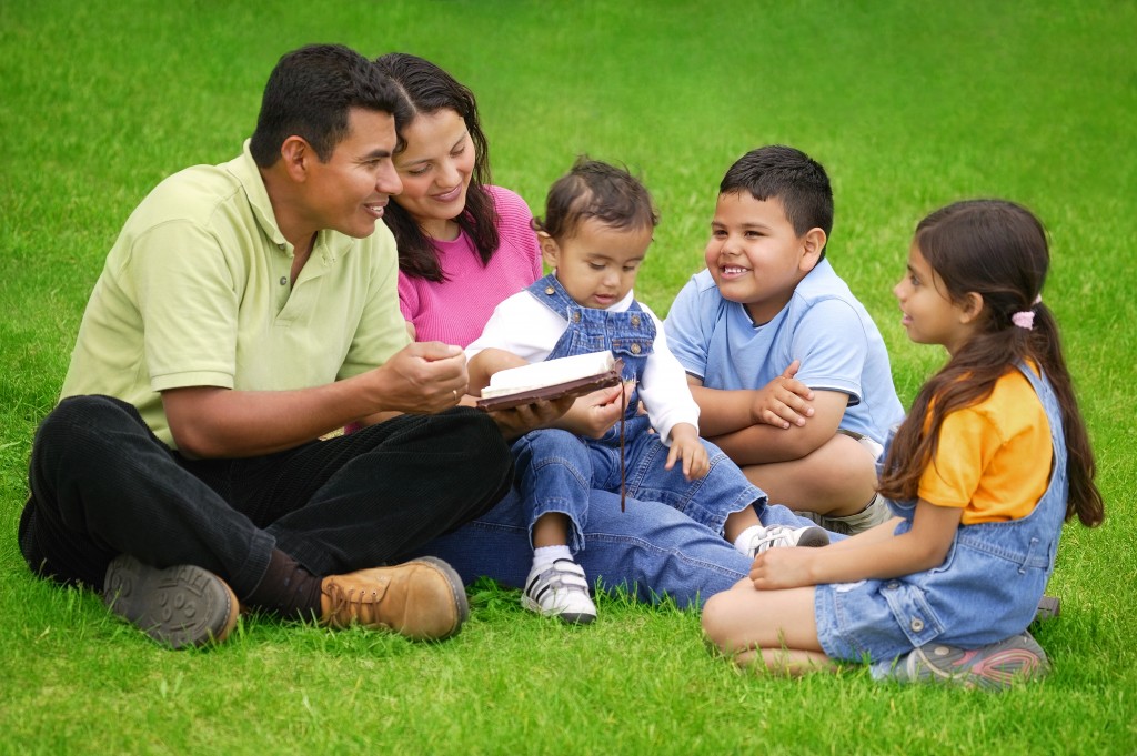 Una nación es tan fuerte como sus familias - Mi Devocional