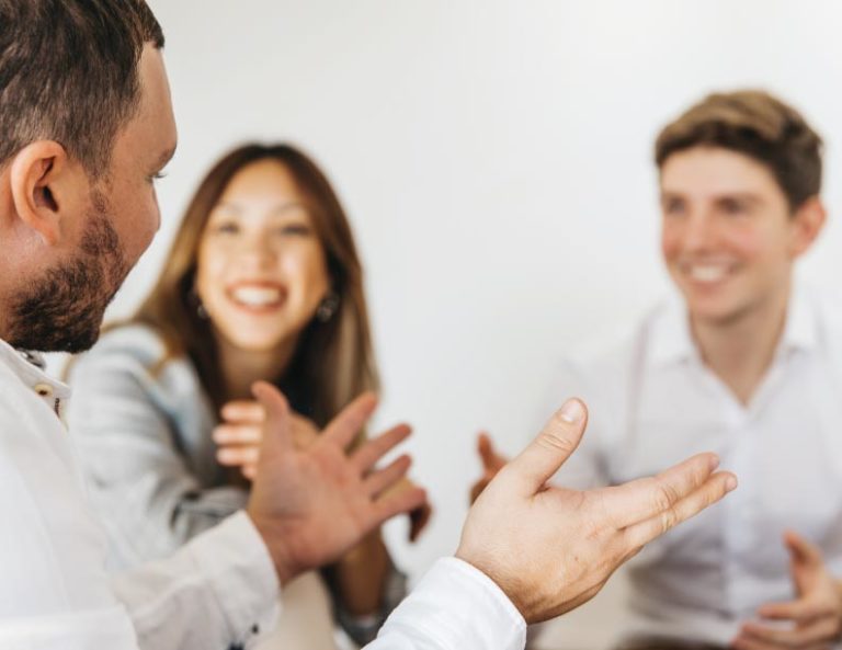 halagos - Mi Devocional